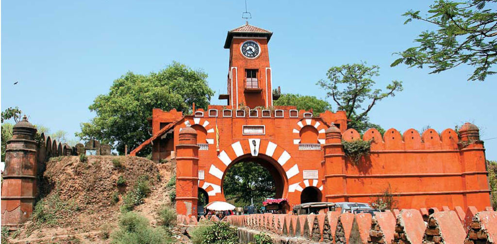 Top 5 Places To Visit In Munger | Places i was telling you about ...